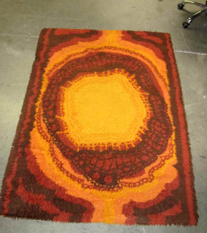 VINTAGE SHAG in RUGS