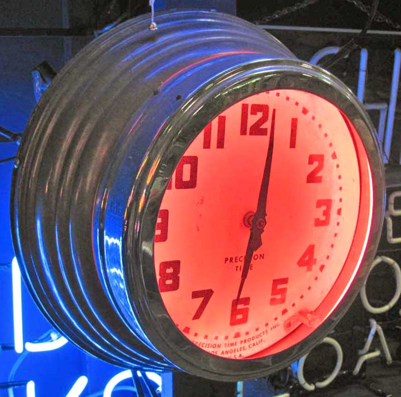 NEON CLOCK in NEON CLOCKS