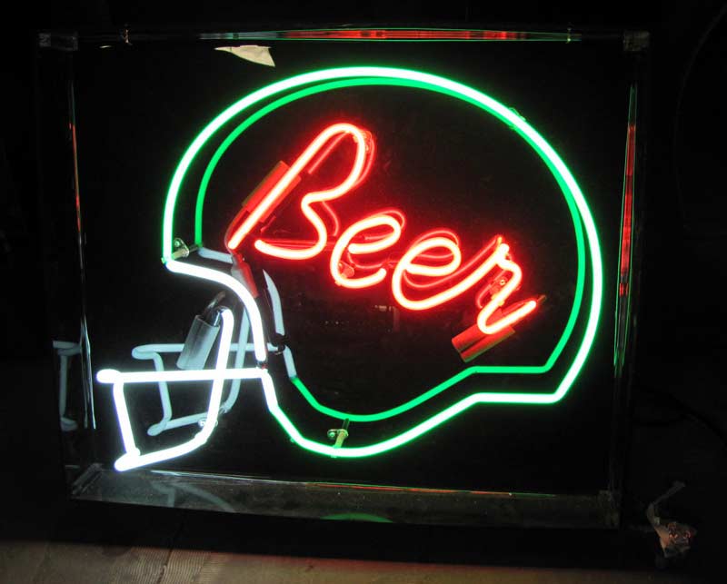 BEER FOOTBALL HELMET in NEONS/LIGHT UP SIGNS > BAR/SPORT NEONS