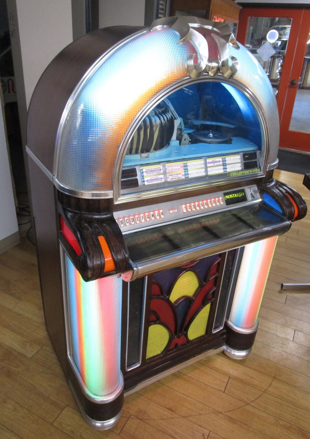 *SONATA 1015 JUKEBOX in JUKEBOXES