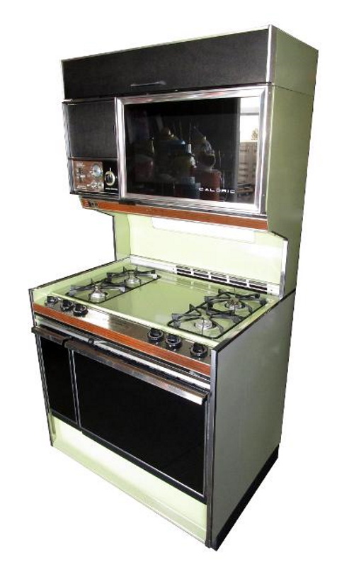 AVOCADO GREEN GAS STOVE in APPLIANCES > STOVES AND OVENS