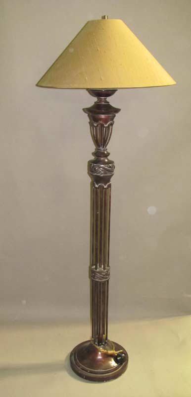 TRADITIONAL in LIGHTING > FLOOR LAMPS - TRADITIONAL