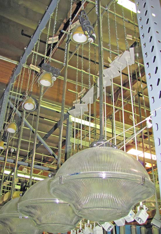 MODERN in LIGHTING > HANGING LAMPS - MODERN/CONTEMPORARY