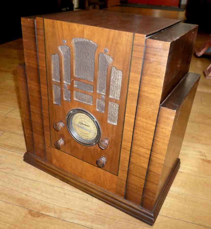 CATHEDRAL RADIO in TVS/RADIOS > RADIOS